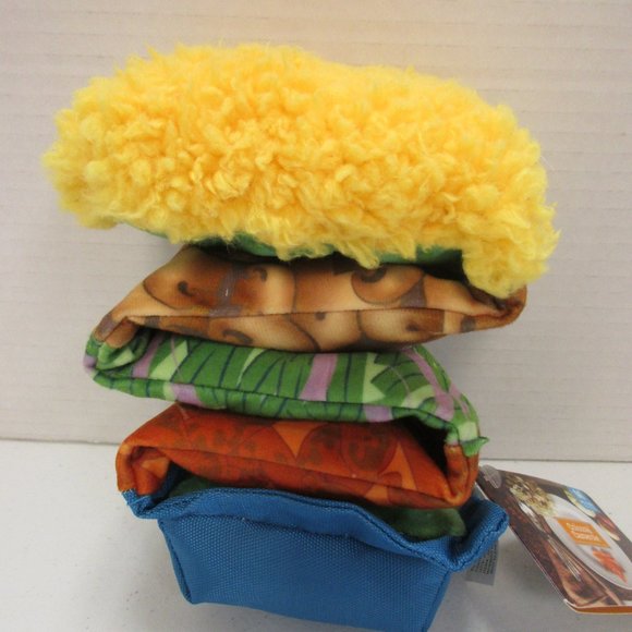 Barkbox | Dog | Colossal Casserole Barkbox Crinkle Squeak Toy Medium ...